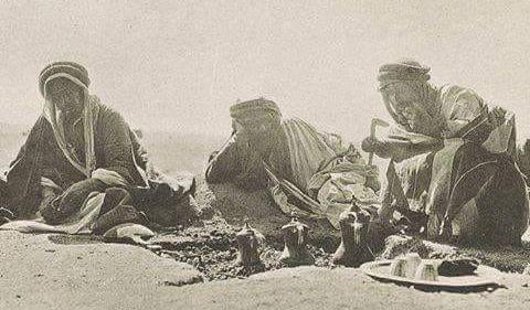 صورة من ايام العهد العثماني ل‏رجال من "قبيلة بني صخر". :: وكالة نيروز ...